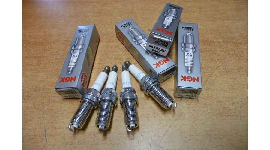 NGK SILFR6A11 gyári gyertya, Swift 2010-, SX4, S-Cross, Vitara 2015-, Made in Japan ...